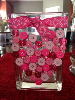 Ten Valentine Button Crafts - Rustic Crafts & DIY