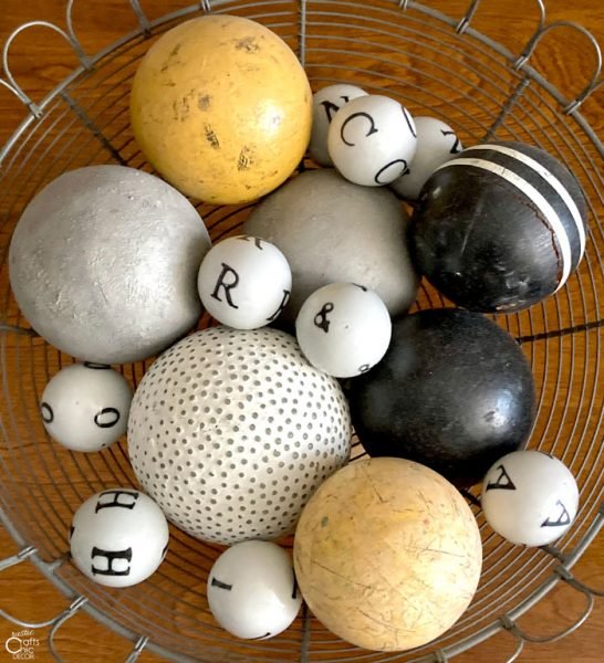 Ideas For Decorating With Balls - Rustic Crafts & DIY