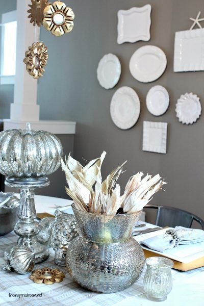 25 Thanksgiving Centerpieces You Can Make - Rustic Crafts & DIY