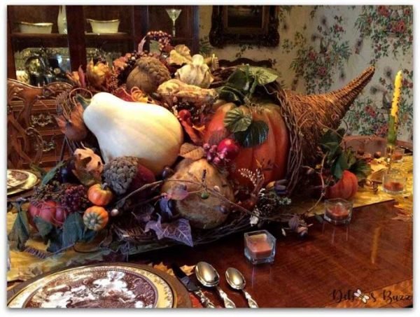 25 Thanksgiving Centerpieces You Can Make - Rustic Crafts & DIY